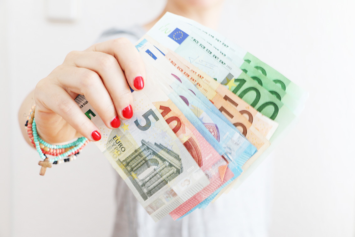 11 einfache Tipps, Geld zu sparen - My Simple Life
